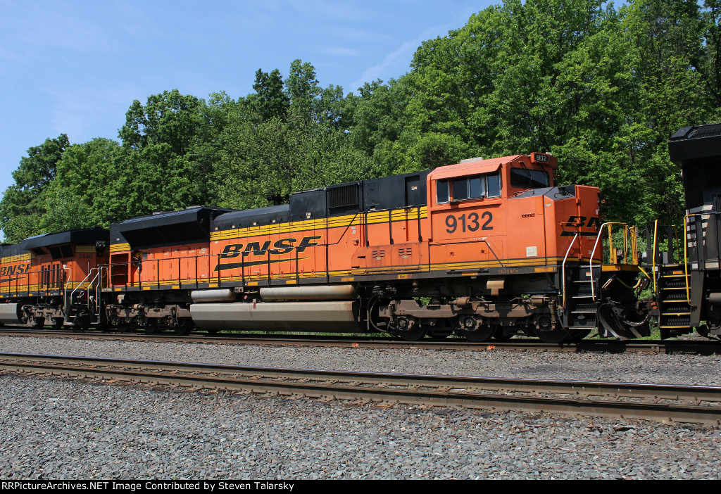 BNSF 9132